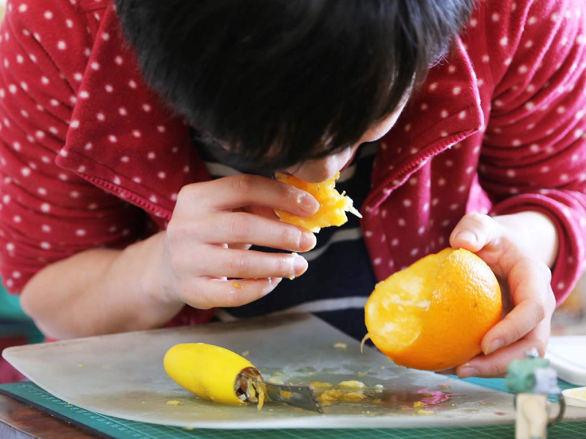 I Eat Orange Everyday by Sherry Hsin-Ting Kuo – SVA Design