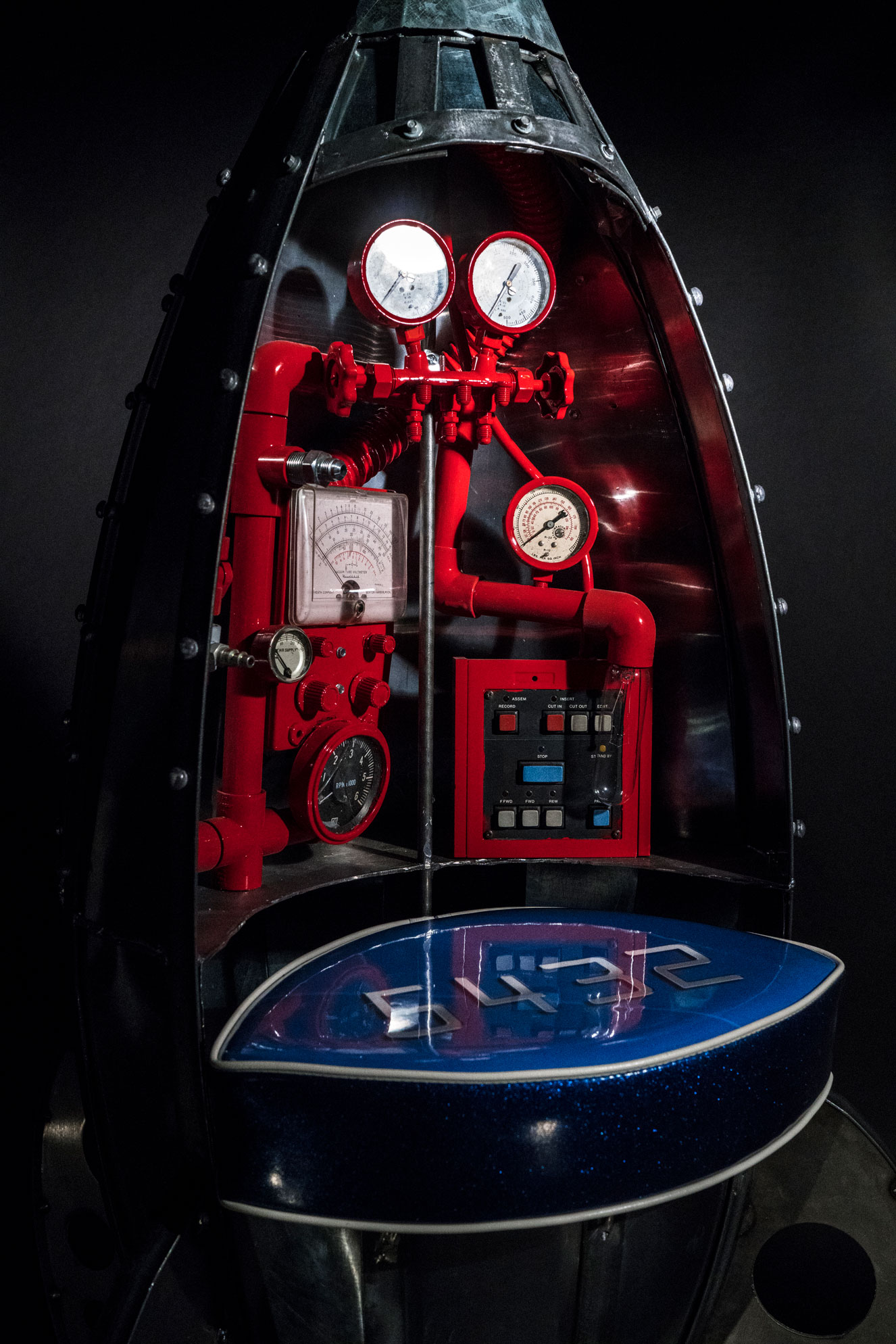 Chairs that Inspire: Rocket Chair by Fernando Alvarenga – SVA Design