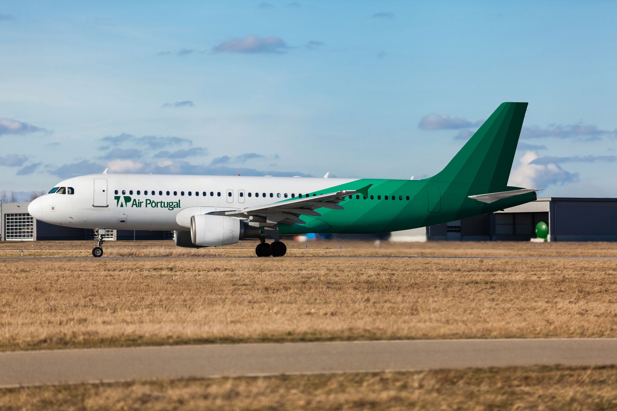 TAP Air Portugal by Yihuang Zhou – SVA Design