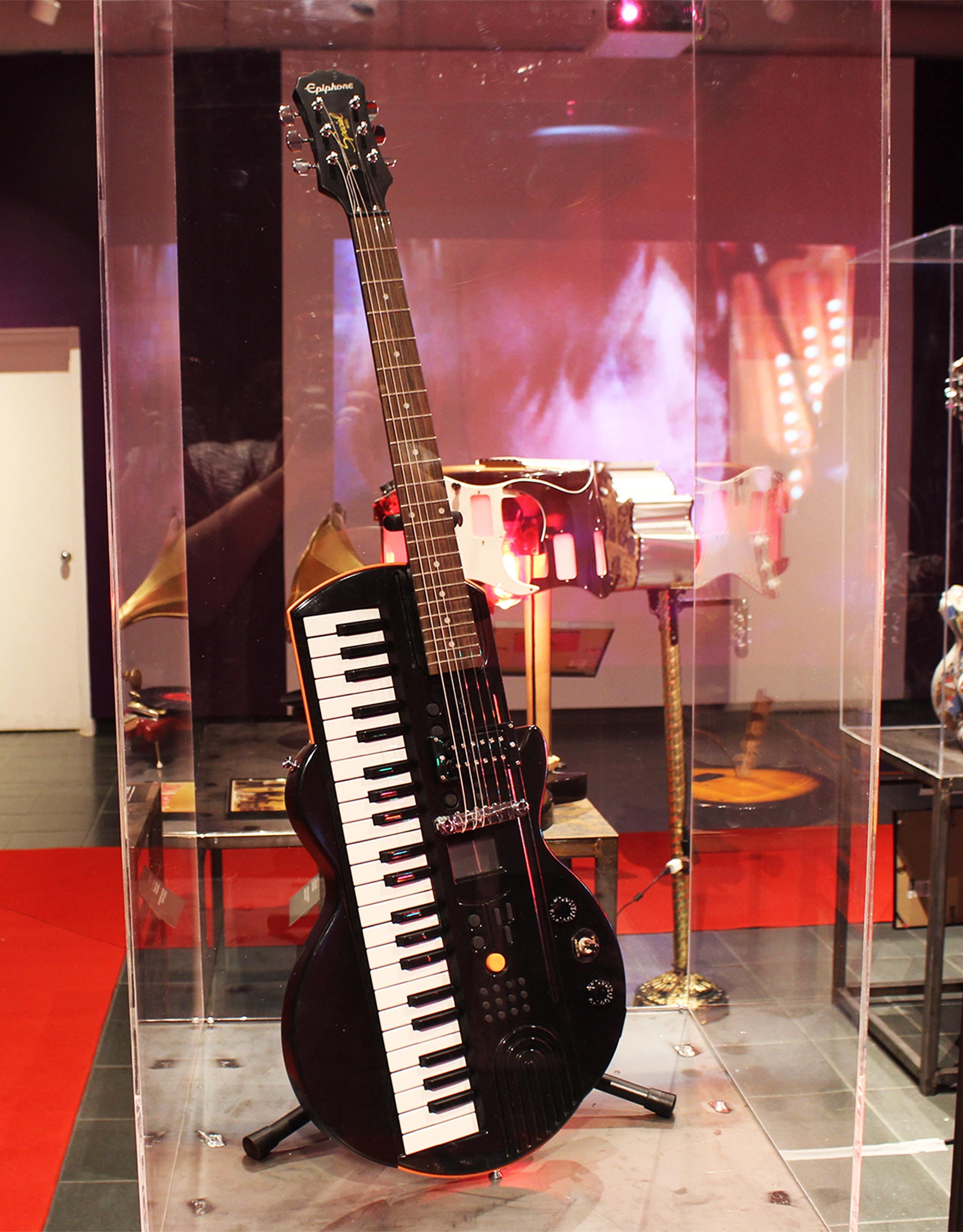 KEYTAR by Jessica Glynn – SVA Design