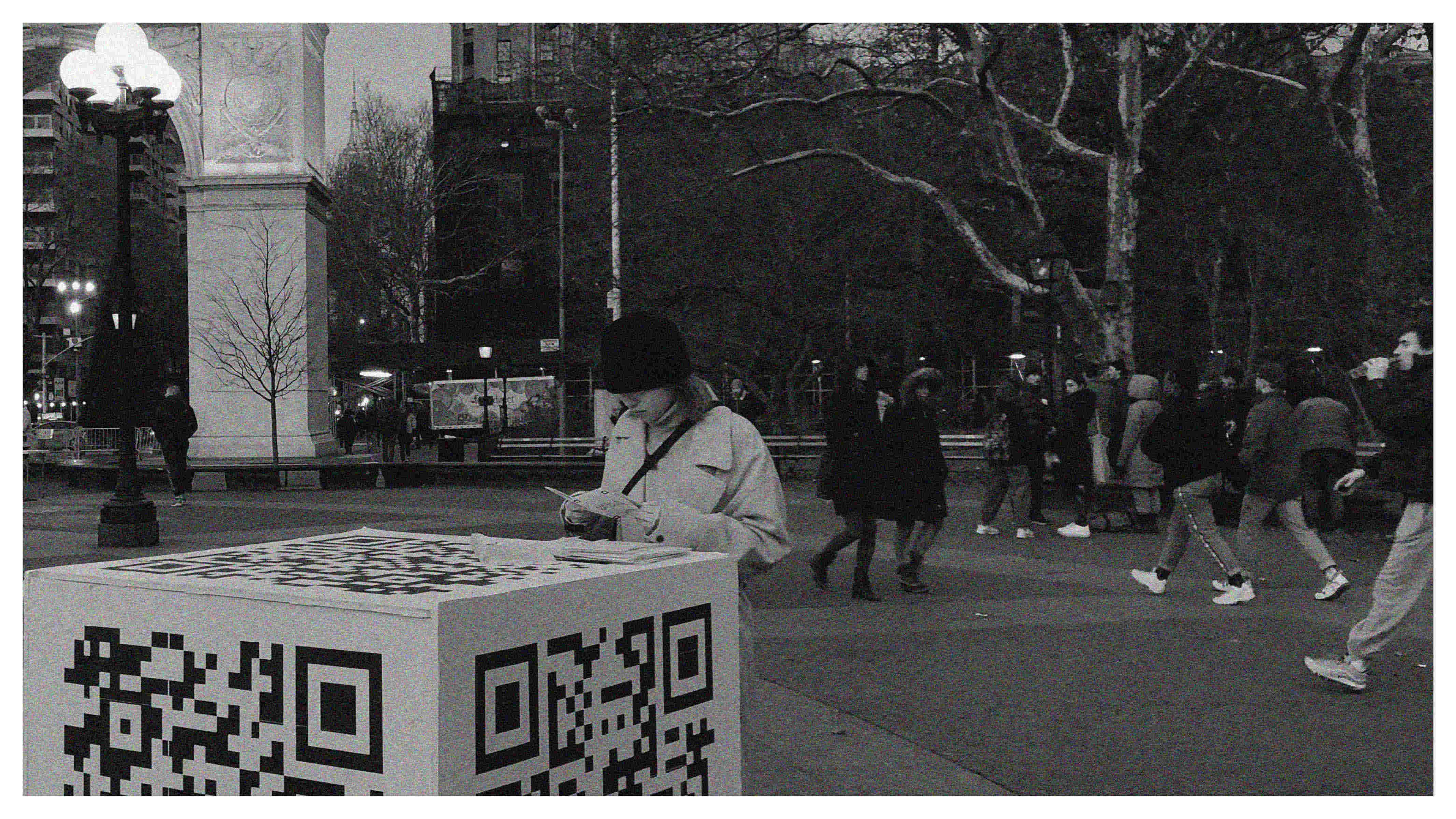 Magical QR Code by Chengcheng Hou & Sungsu Jang & Yuling Zhou – SVA Design