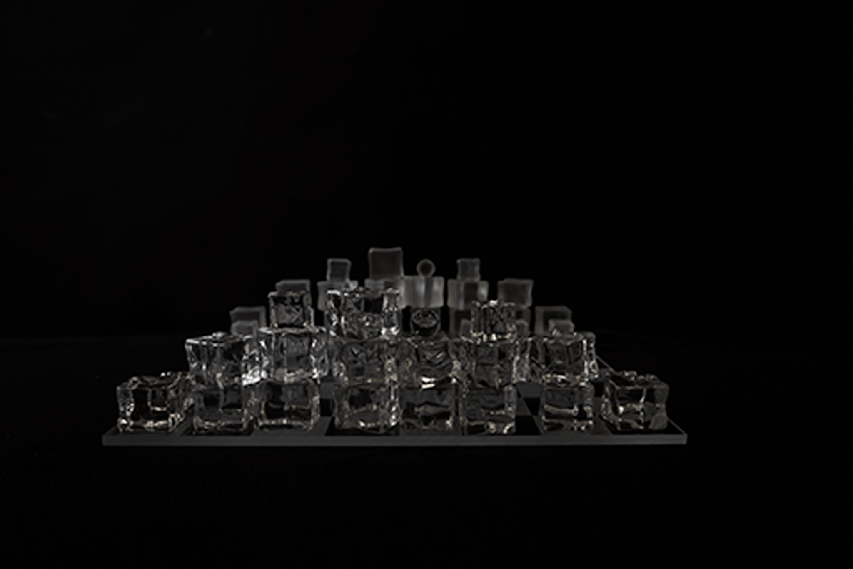 Ice Chess Set by Chang Wang – SVA Design