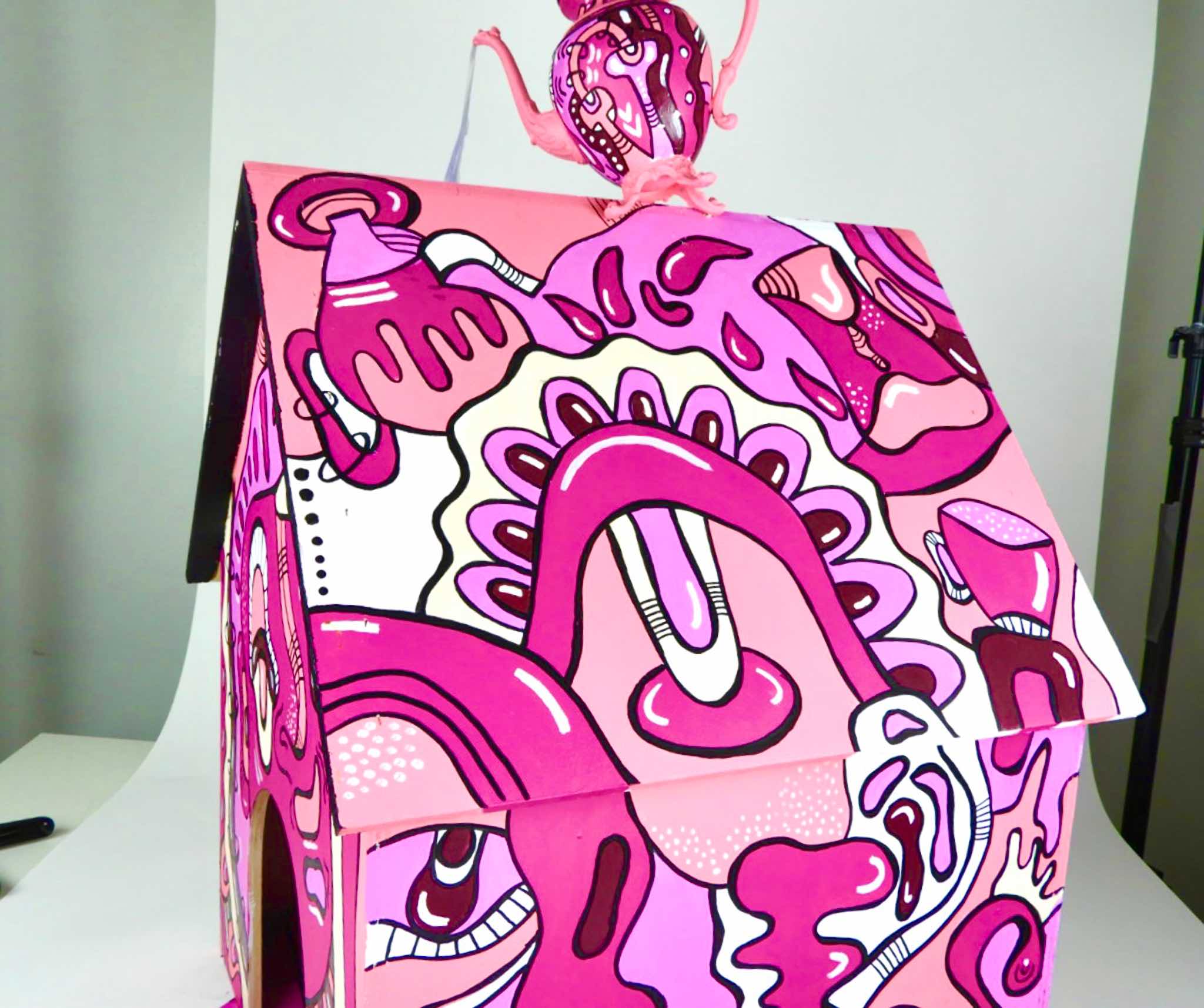 Alice In Wonderland Dog House By Mariana Cromeyer SVA Design Alice In Wonderland Dog House By Mariana Cromeyer SVA Design