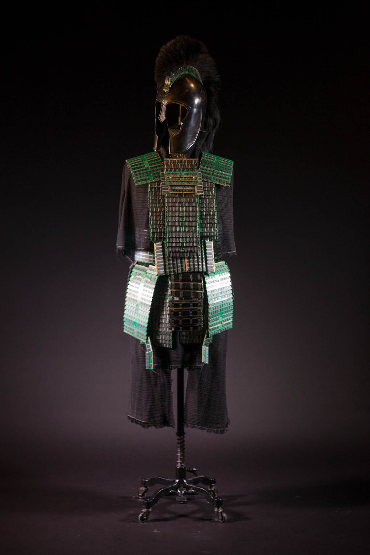 COMPUTER ARMOR by James Tsang – SVA Design